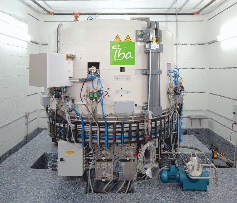 University of Chicago Cyclotron Facility